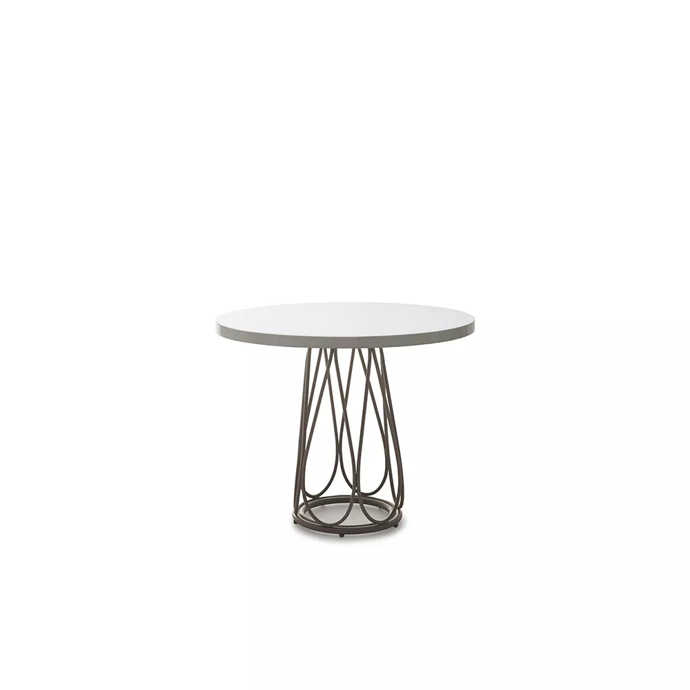 Ginkgo Dining Table, round | Kenneth Cobonpue